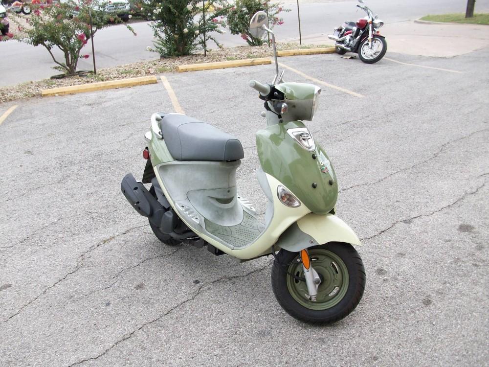 2009 Genuine Buddy 150 – Motorangutan